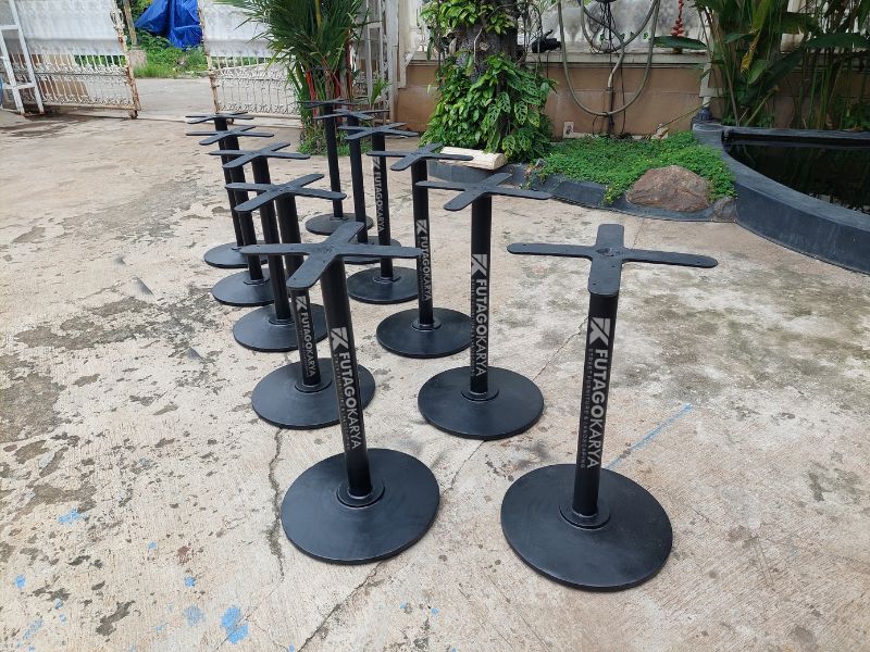 Kaki Meja Bulat Minimalis Pilihan Tepat Hunian Modern - Futago Karya